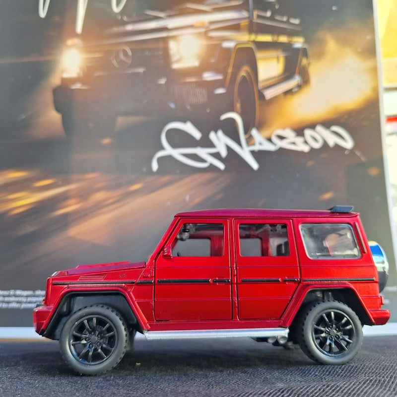 Mercedes G Wagon Diecast Metal Car with Pullback Function, Light, Soun ...